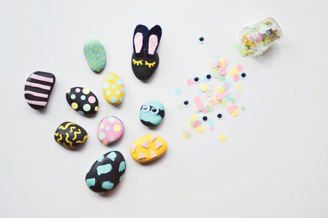 DIY Pet Rocks - A very cute craft activity for winter