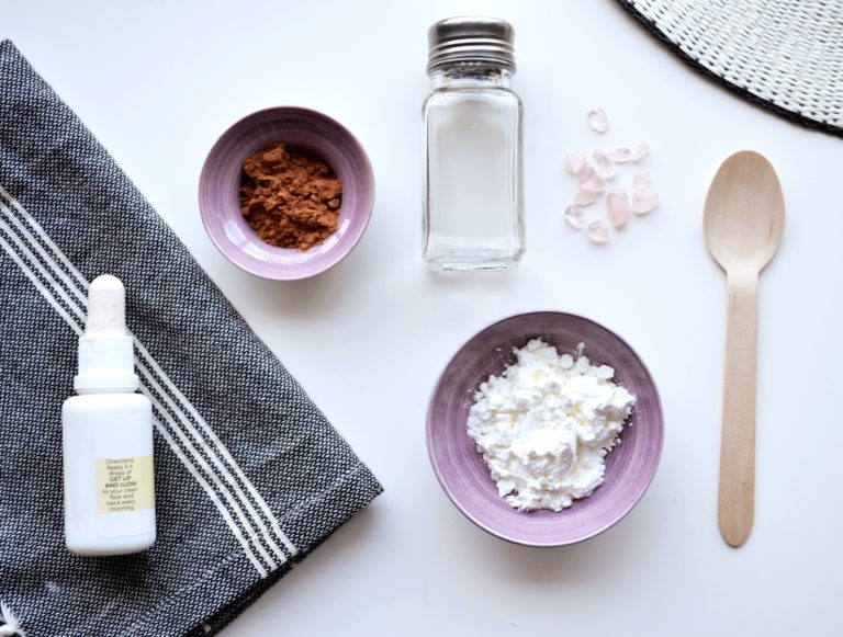 DIY Dry Shampoo Recipe– Kitchen Cupboard Style - Patchwork Cactus
